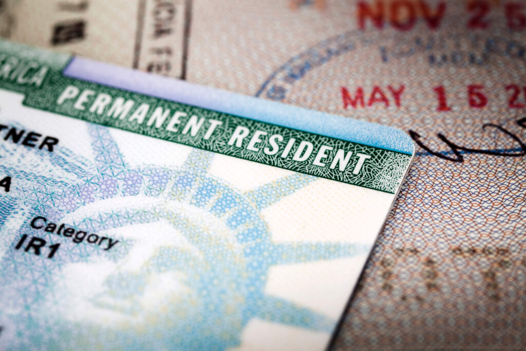 USCIS Announces Automatic 36-Month Extension Provision for Green Card ...
